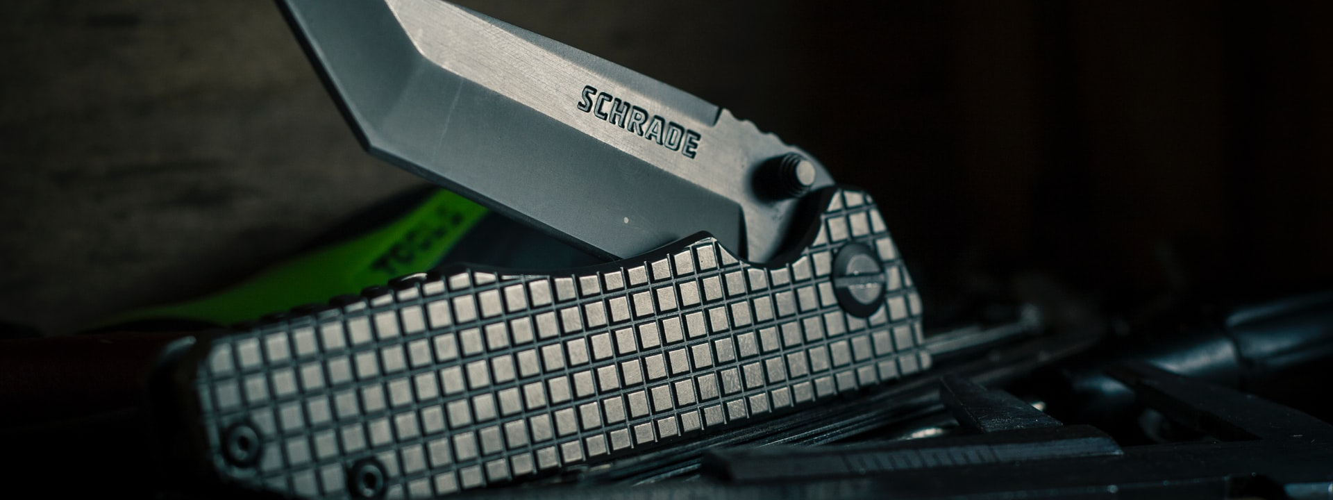 Using Aramid Fibre To Stop Knife And Spike Attacks – SafeGuard Armour UK